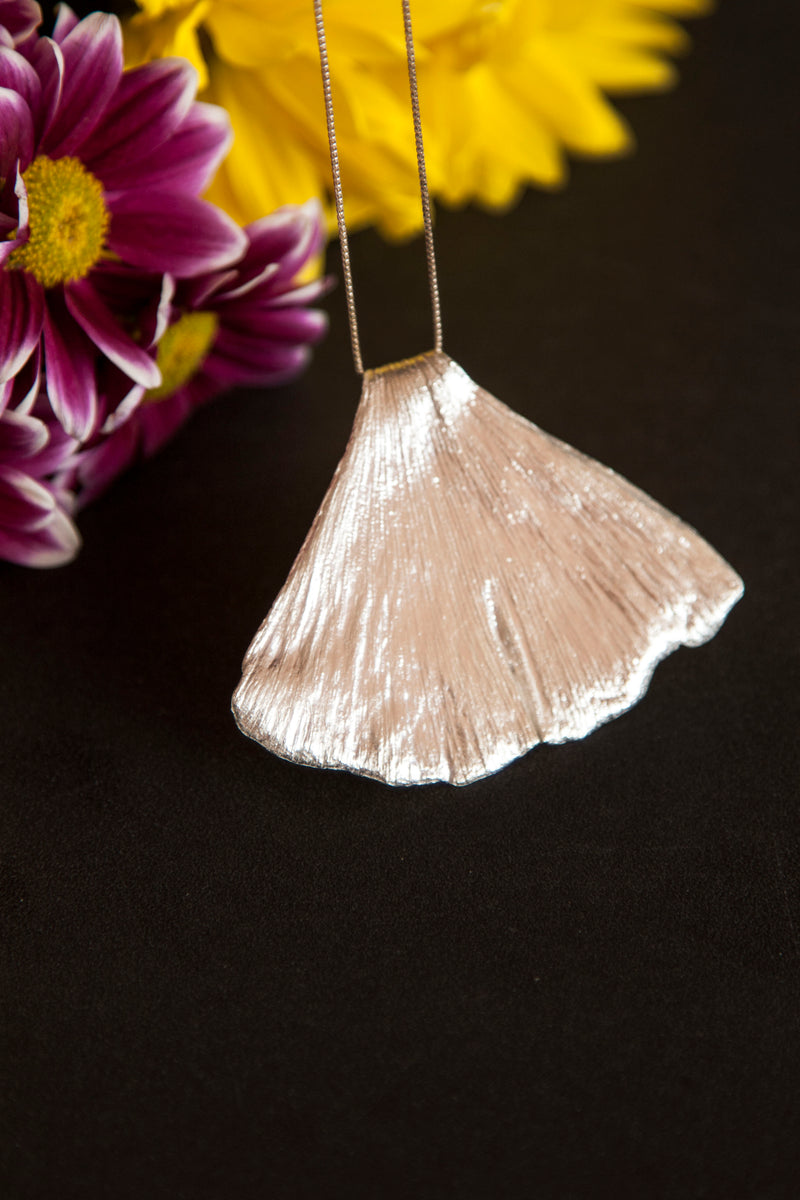Ginkgo Leaf – Negar Shams Jewelry